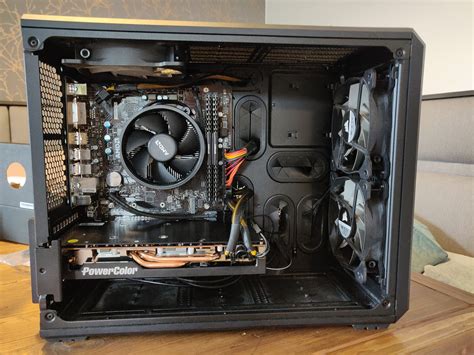What Was Initially Just A GPU Upgrade Turned Into A Completely New Build In My Old Case As