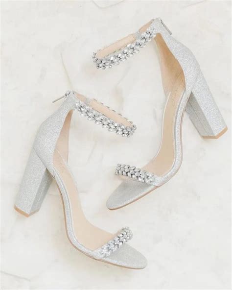 ΚΑΛΟΚΑΙΡΙΝΑ ΝΥΦΙΚΑ ΠΑΠΟΥΤΣΙΑ ΠΟΥ ΘΕΛΕΙΣ ΝΑ ΦΟΡΕΣΕΙΣ ΝΎΦΗ Papoutsia Gamou Nu