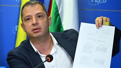 Делян Добрев ГЕРБ Държавата върви надолу Новини бг