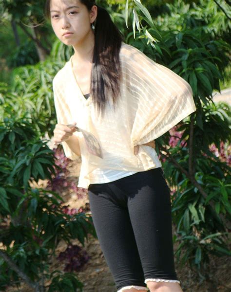 Blogqyu Bahaya Memakai Celana Ketat Bagi Wanita