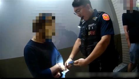2男2女鬼祟躲車內！警攔查發現三條通 車內搜出毒品糗了 社會萬象 生活 Nownews今日新聞
