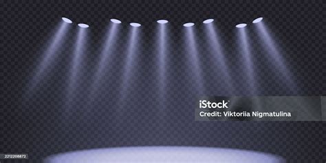 스포트라이트는 반짝이는 장면 콘서트 조명 효과 투명한 배경에 설정된 손전등 주위를 비춥니다 어두운 Bg에 3d 볼륨 스포트라이트 효과 텅 빈 극장 장면 사실적인 벡터 그림