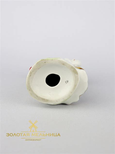 Фарфоровая статуэтка Юная плясунья с платочком ЛФЗ в Санкт Петербурге цена 11990 руб — купить