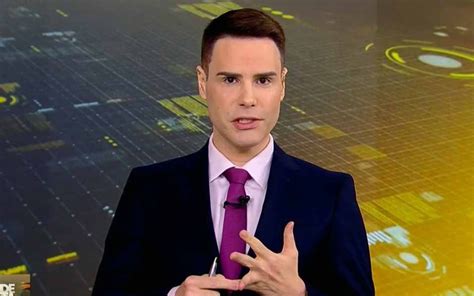 Record Renova Contrato Com Luiz Bacci Após Rumores Confissão E Boa Audiência · Notícias Da Tv