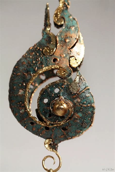 一组不错的金属材质参考~ 花瓣网