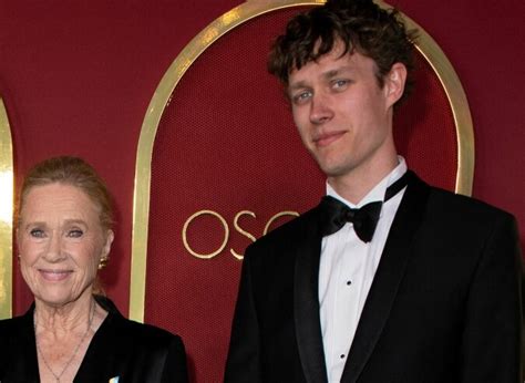 Halfdan Ullmann Tøndel Vant Gjev Pris I Cannes