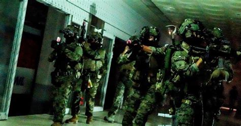 특전사 한미 연합 특수타격 훈련 실시고도 전투기술 숙달