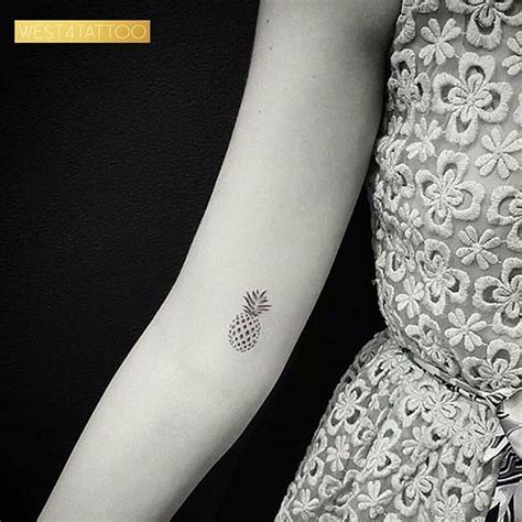 Image Result For Tiny Pineapple Tattoo Tatoeage Ideeën Kleine