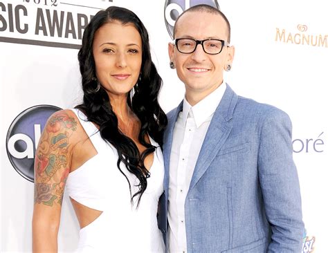 Talinda Ann Bentley Linkin Park La Veuve De Chester Bennington Sest Remariée Chhdm