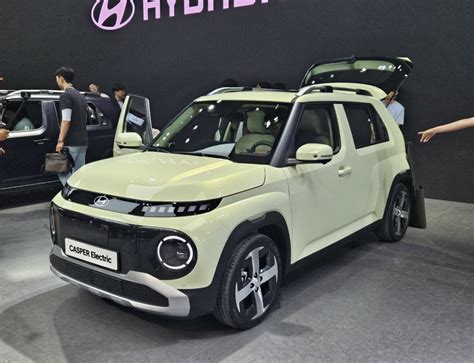 캐스퍼 일렉트릭·ev3 나란히 출격…현대차·기아 ‘ev 대중화 모델로 캐즘 정면 돌파 나선다 [여車저車]