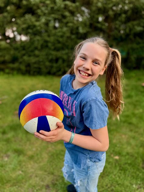 Mayla K — Actors Models Talents