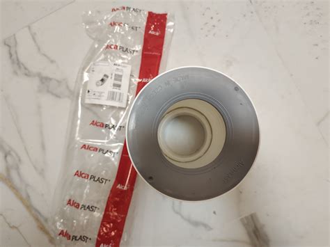 Труба ALCA PLAST (A97), гибкая фановая для выпуска унитаза от 280 до ...