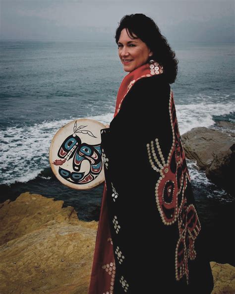 Find Information About Pendleton At A Traditional Chilkat Robe In