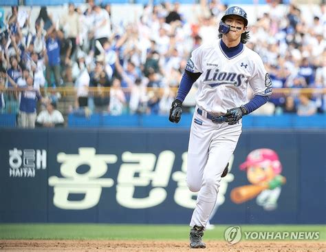 구자욱 3점포로 기선제압 연합뉴스