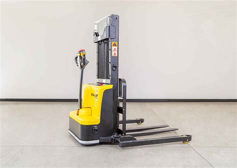 Walkie Stacker Training Safelift Consultancy