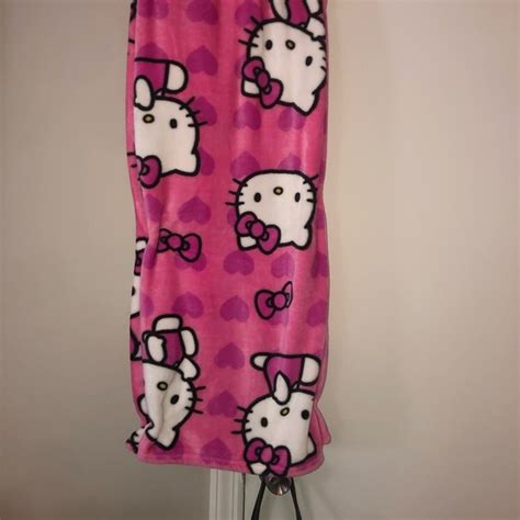 Hello Kitty Bedding Hello Kitty Pink Valentines Blanket Poshmark