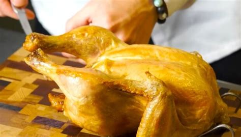 Як смачно запекти курку із секретним інгредієнтом Читайте на Ukr Net