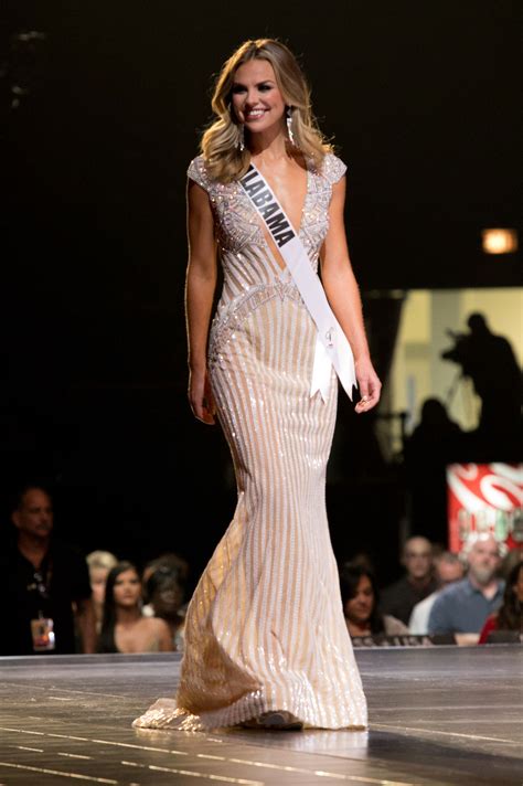 Hannah Brown Miss Alabama Usa 2018 Is The Next Bachelorette Brown Was A Contestant On Season