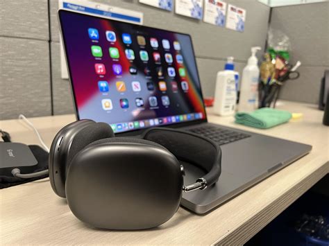 How To Connect AirPods Max To A Laptop CitizenSide