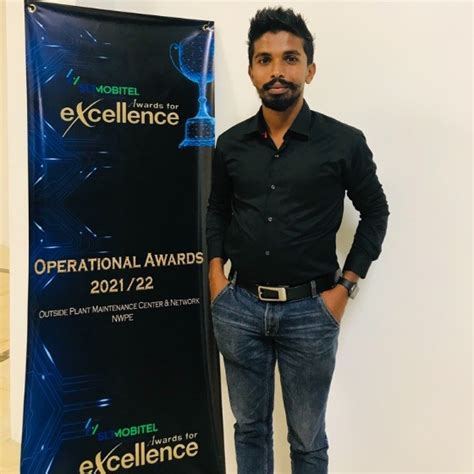 tharaka jayasinghe telecommunications specialist sri lanka telecom