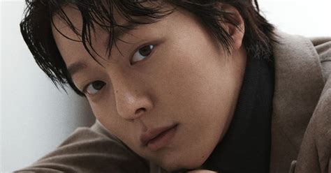 장기용 전역 후 더 섹시해진 무드…차분한 남성미[화보] 조선비즈