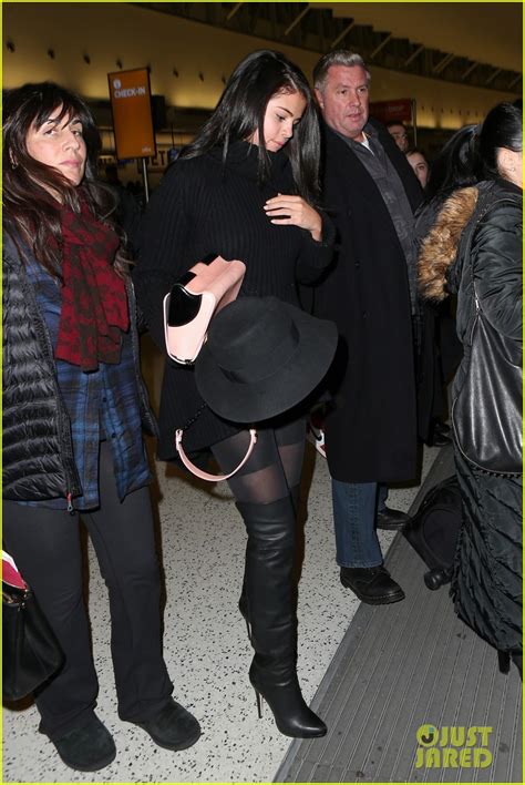 Selena Gomez Reveals Concept Behind Her Sexy Hands To Myself Music Video Photo