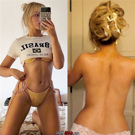 Sabrina Carpenter Doggy Style Sex Show