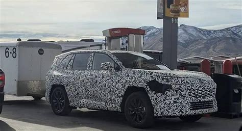Toyota Rav4s Chinese Twin Might Get A New Generation In April Carscoops