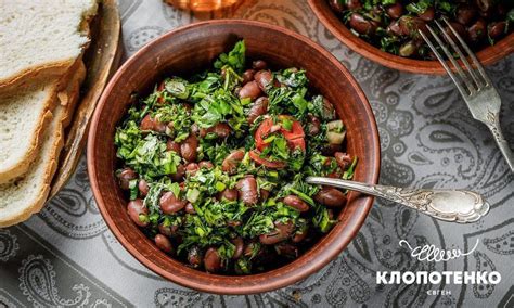 Пісний салат з квасолі з зеленню від Євгена Клопотенка