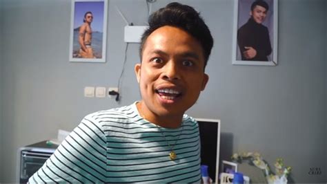 Small But Comfortable 11 Photos Of Artos Ollas House With Same Sex Partner Drying Clothes In