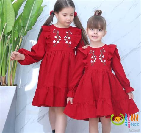 لباس یلدایی زنانه شیک عکس نودی