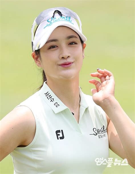 줌 In 포토 미녀골퍼 박결 버디 잡고 함박미소 골프 버디 배구