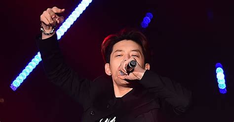 세븐 열정 가득한 무대 포토