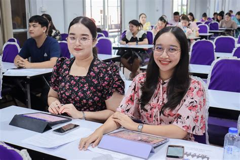 โรงเรียนทุ่งสง วันที่ 31 มีนาคม 2568 โรงเรียนทุ่งสง จัดประชุมข้าราชการครูและบุคลากรทางการศึกษา