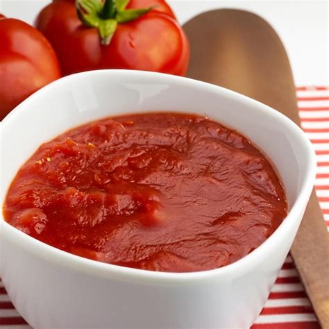 Premium Ai Image Tomato Sauce Premium Ai Image Tomato Sauce
