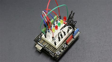 如何重置 Arduino Uno 通过软件：方法解释