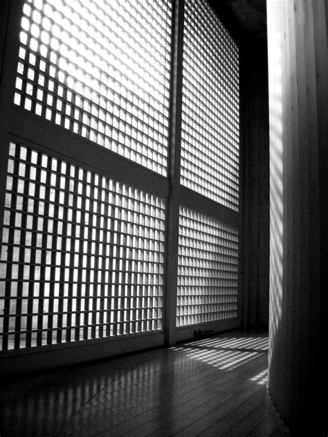 Intimate Lighting Exploring Light And Shadow In Architecture