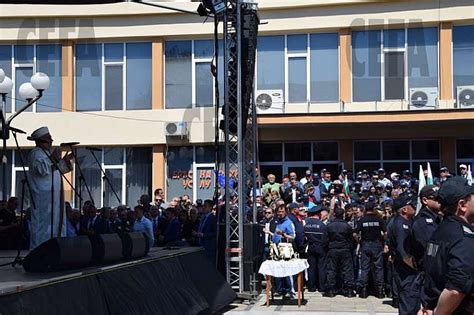 ДПС и ДОСТ пак се джафкат в Джебел пази ги полицейски кордон