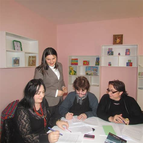 ქუთაისის მე 14 საჯარო სკოლის დაწყებითი განათლების კათედრა ტრენინგები