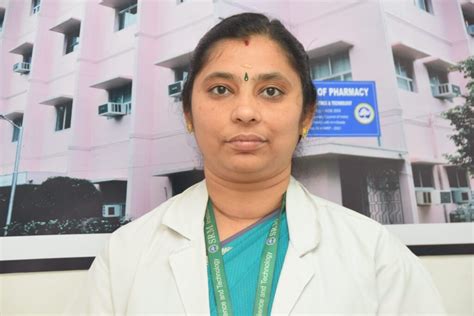 dr kavitha r srmist