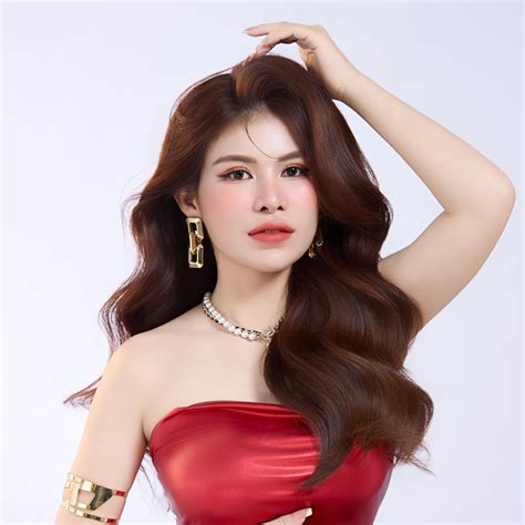 Các Hội Chứng Nổi Tiếng Caligynephobia Agoraphobia Trypophobia Oneirophobia Agyrophobia