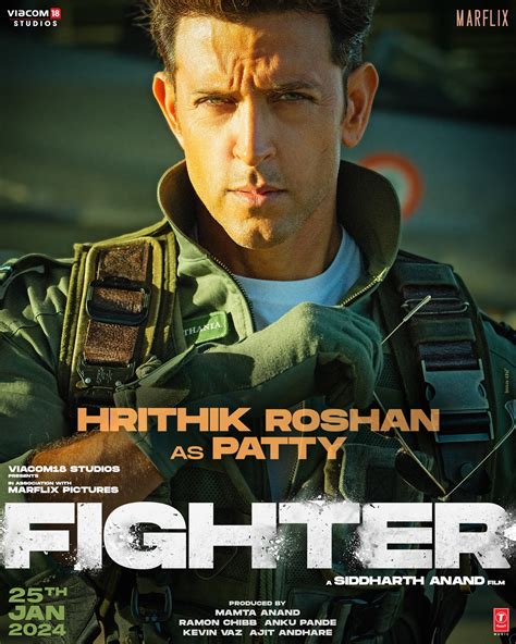 طرح فيلم Fighter لـ هريثيك روشان وديبكا بادكون 25 يناير المقبل