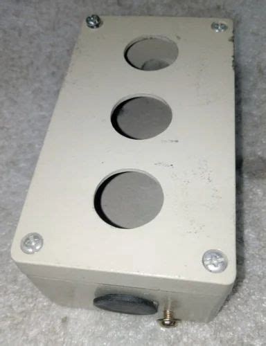 Push Button Box At Rs Piece In New Delhi ID