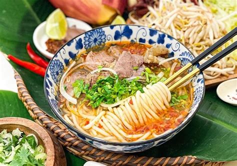 Bún Bò Huế Ngon ở Sài Gòn 14 Quán Chuẩn Hương Vị Cố đô