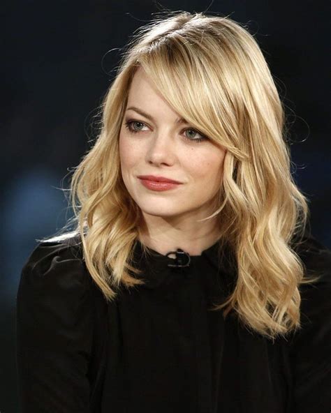 Pin By Alissia Regina Author Poeta On Attrici Emma Stone Hair Emma