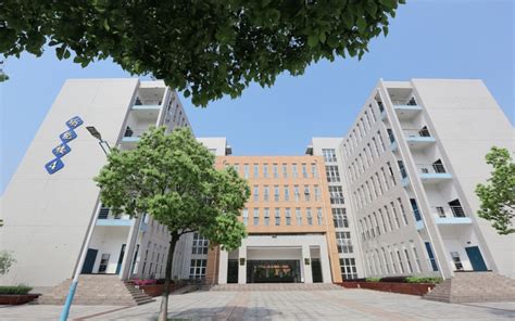 安徽商贸职业技术学院介绍 掌上高考