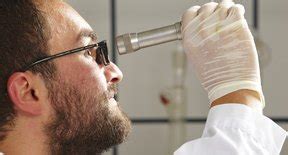 How Does A Refractometer Work Sciencing