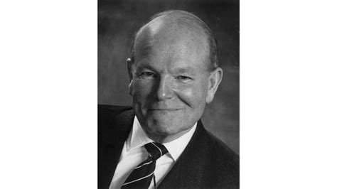 Sir Sydney Samuelson Cbe Cameraman And Pioneer In The British Film And