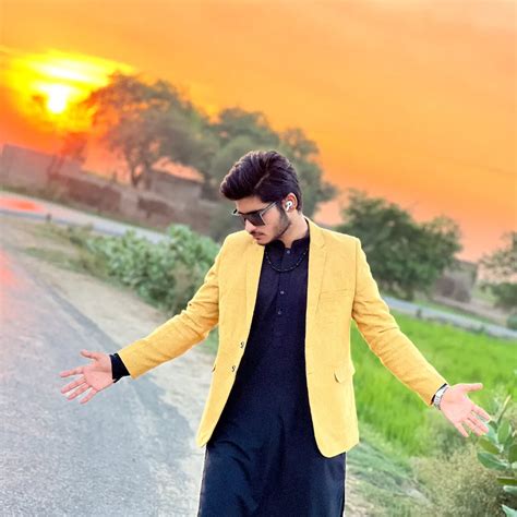 Hammad Hadi Star Hammad • Instagram Photos And Videos