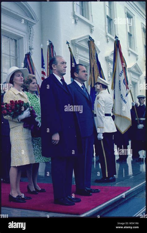 Begrüßungszeremonie Für Premierminister Hilmar Baunsgaard Von Dänemark Und Frau Baunsgaard